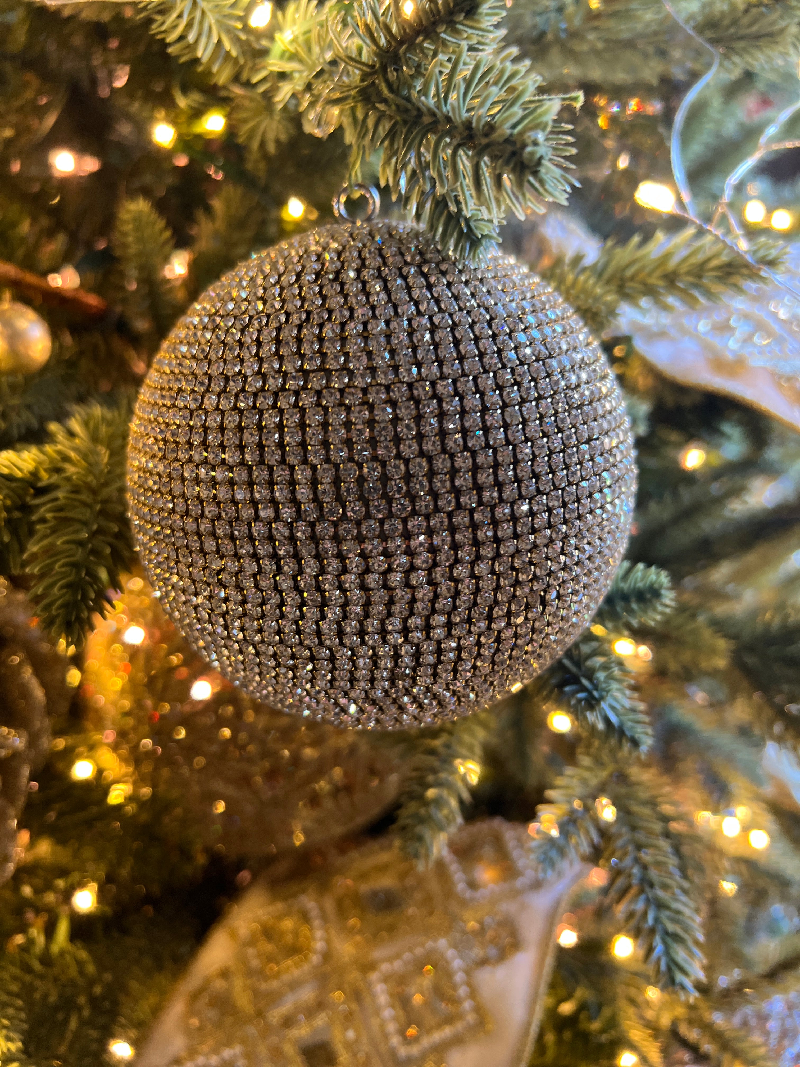 Decadent Diamond ornament 4” – Poppies Design & Decor LLC